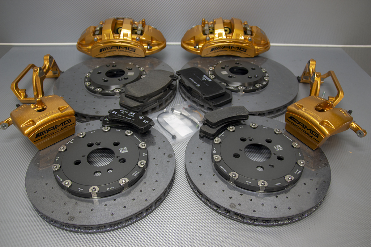 Carbon-ceramic brake system Mercedes-Benz W222 - TRONIK.AE