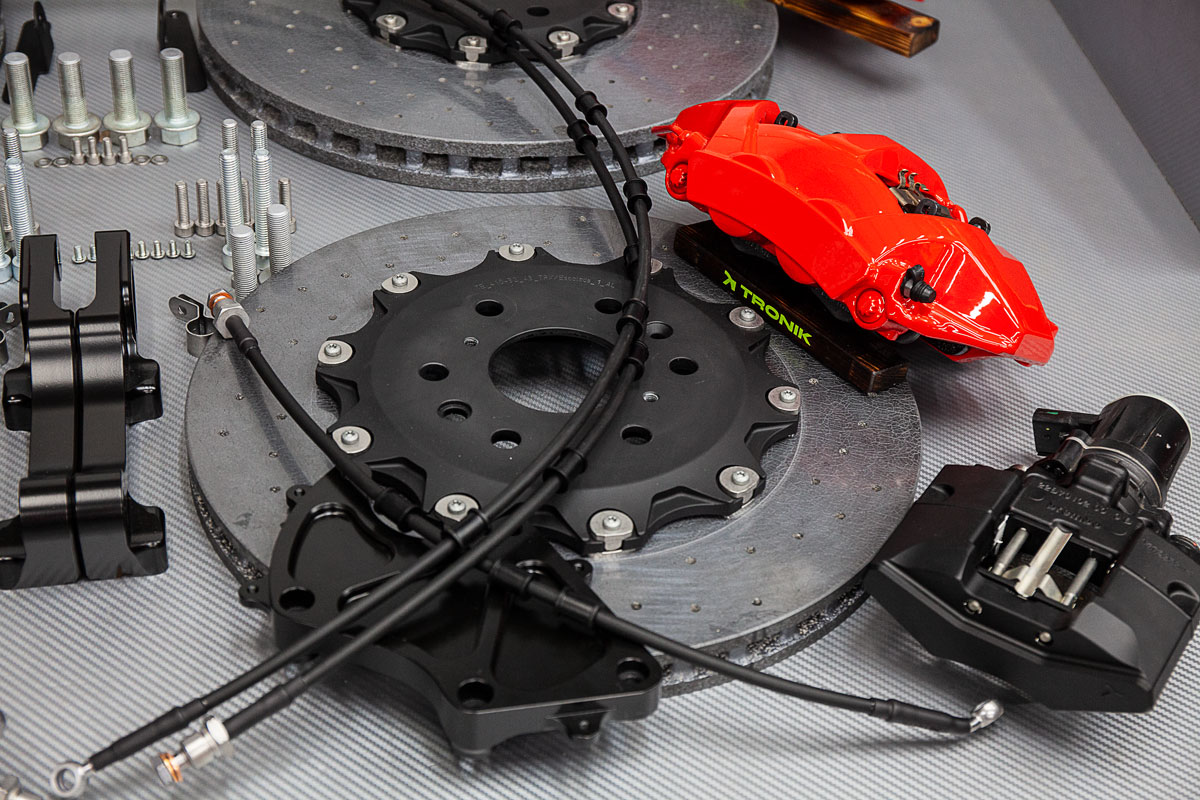 Dodge RAM TRX carbon-ceramic brake system with titanium tops 440-40 410 ...